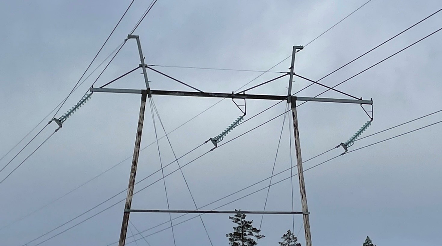 Electricity grids and power lines | Säteilyturvakeskus STUK